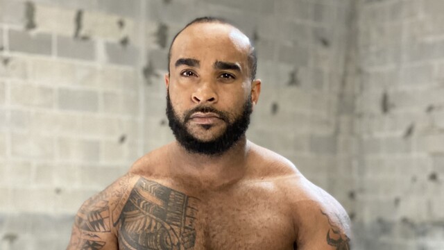 Match 4: Johnny Greco vs Nick Flex | Catalog 45 - Bad Boys | MuscleBoy ...